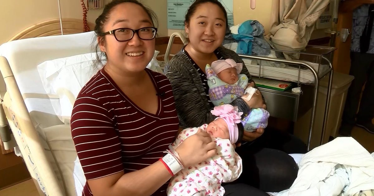Fresno Twin Sisters Give Birth To Daughters An Hour Apart Cbs San