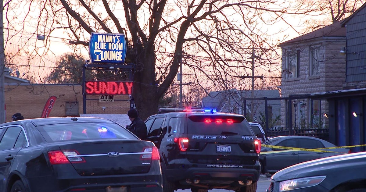 Police Called To Robbins Bar More Than 30 Times In 10 Years - CBS Chicago