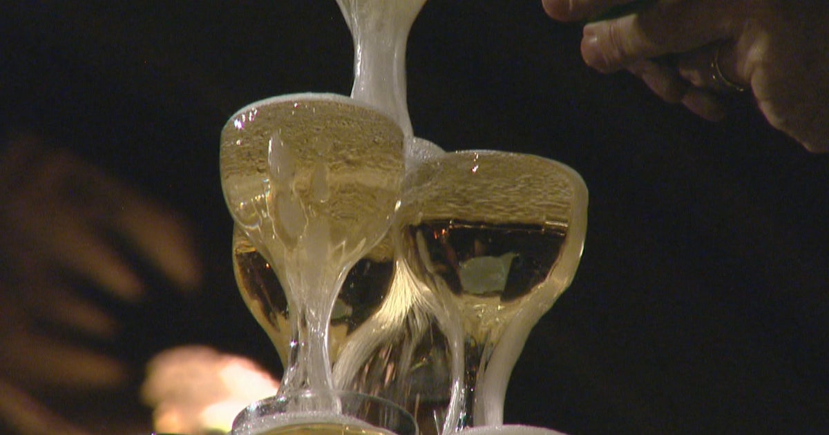 Dr. Dave Hnida: Don't Spend New Years Spreading COVID Particles, Just ...