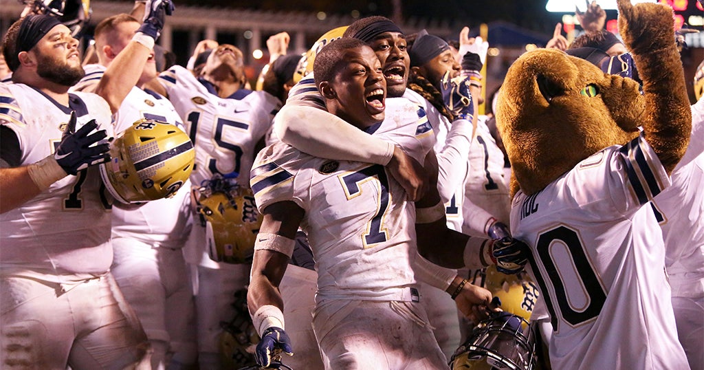 Pitt Clinches 1st ACC Title Game Berth By Beating Wake 34-13 - CBS ...
