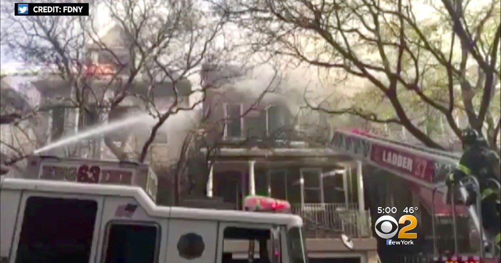 FDNY Battles Fire In 3 Bronx Homes - CBS New York