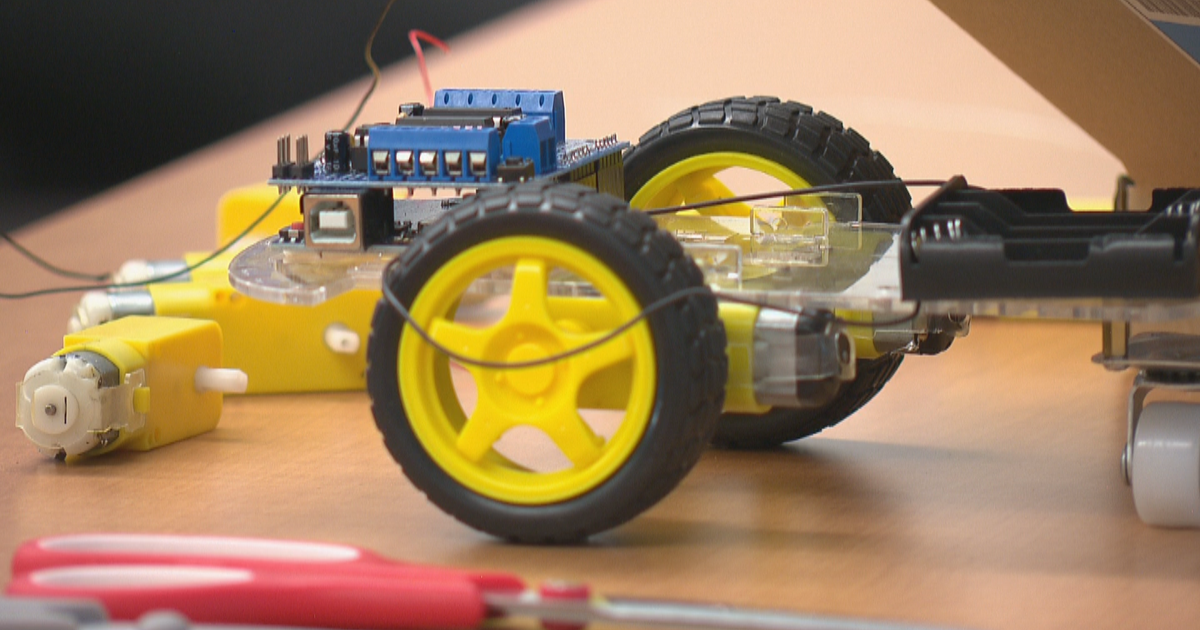 'ChickTech' Program Helps Girls Gain Self-Confidence In Technology ...