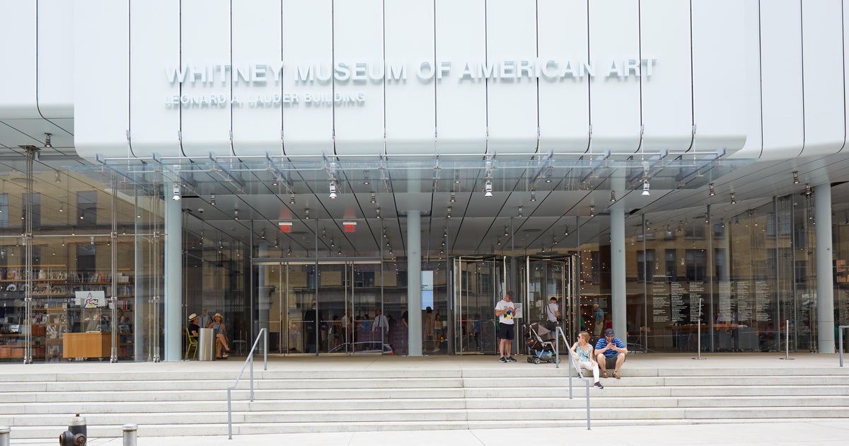 Whitney Museum workers angry over vice chairman's ties to border ...