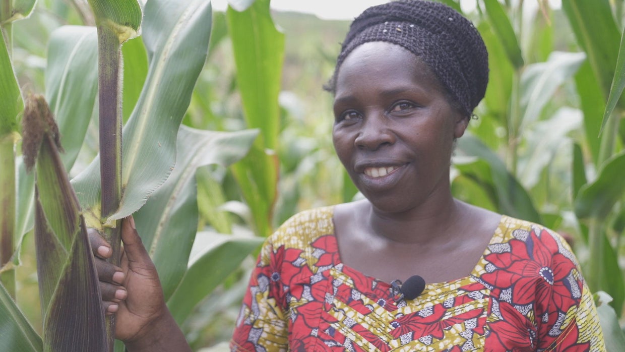 Women of Rwanda rebuilding after genocide