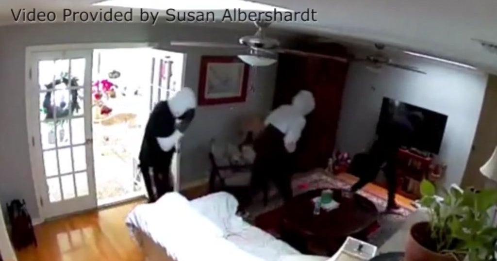 Florida Woman Watches Home Get Ransacked While On Vacation - CBS Miami