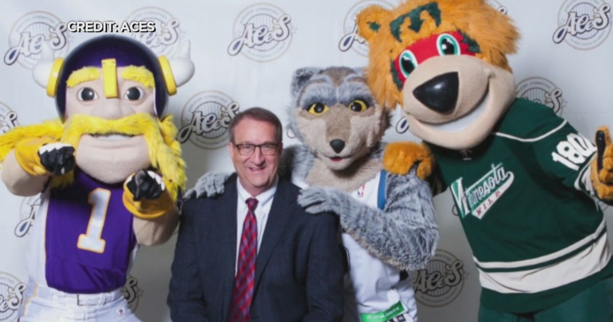 ACES Honors Mark Rosen For Years Of Mentoring, Support - CBS Minnesota