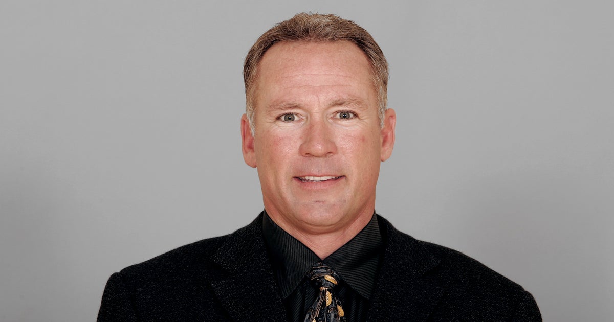 Former Cowboys Quarterback, Assistant Coach Wade Wilson Passes Away At ...