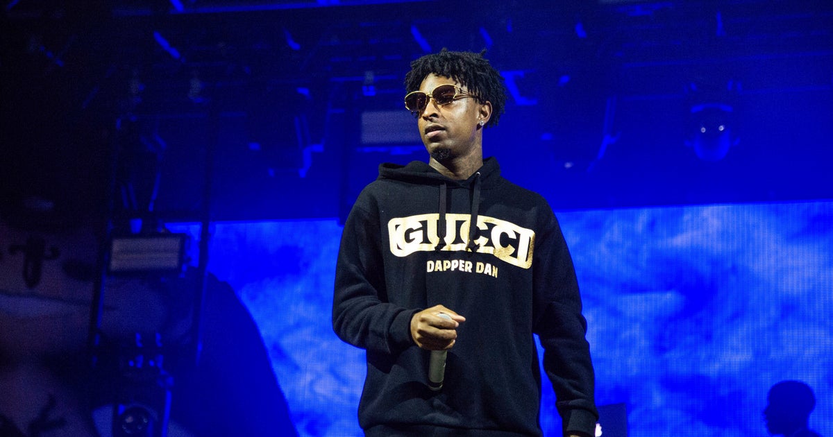 21 Savage arrested by ICE agents in Atlanta - CBS News