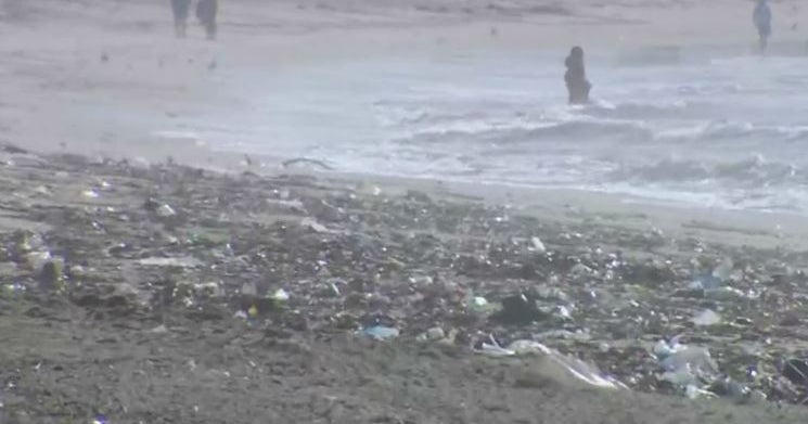 WATCH: Storm Bring Trash, Debris To SoCal Beaches - CBS Los Angeles