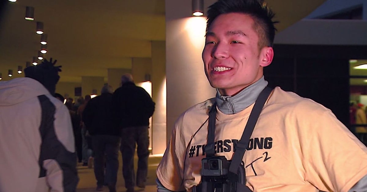 Purdue Student Walks 100 Miles To Indiana Game To Honor Late Superfan ...