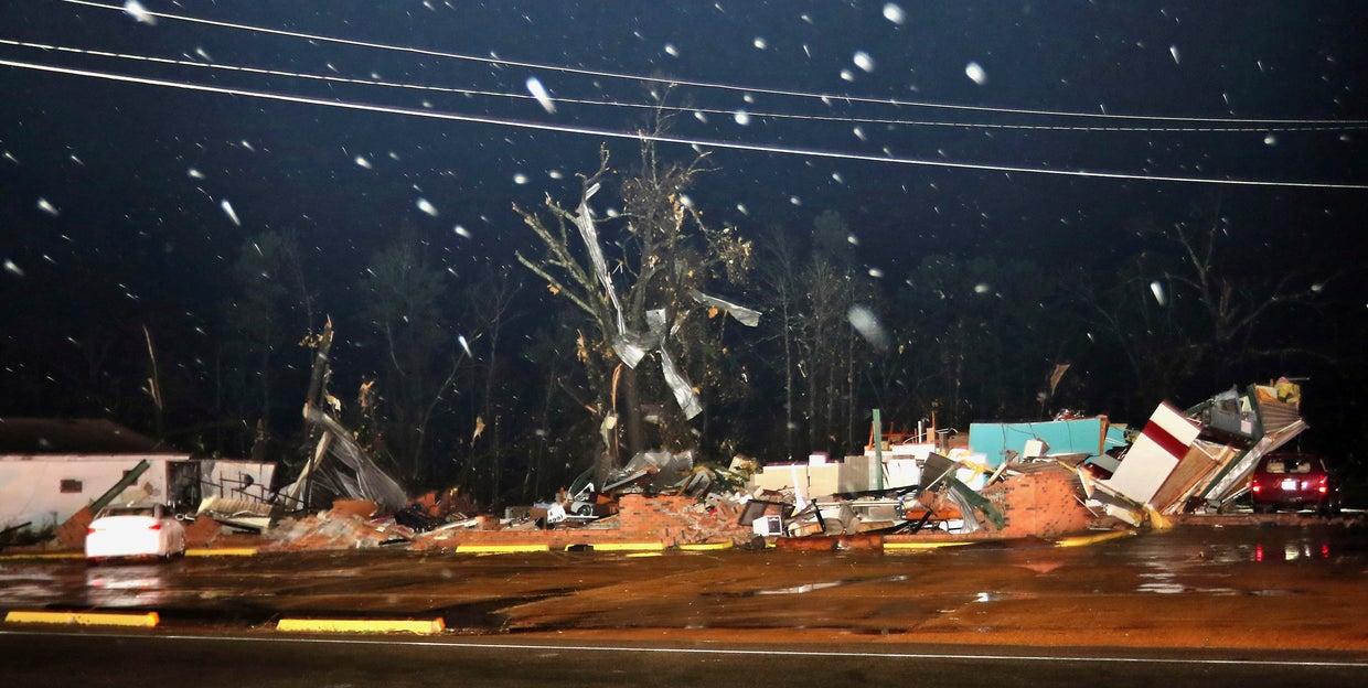 Flooding in the South: Heavy rain, floods drench the South as tornado ...