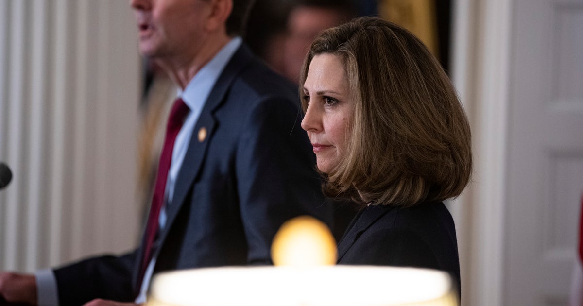 Virginia First Lady Handed Out Cotton To African-American Children On ...