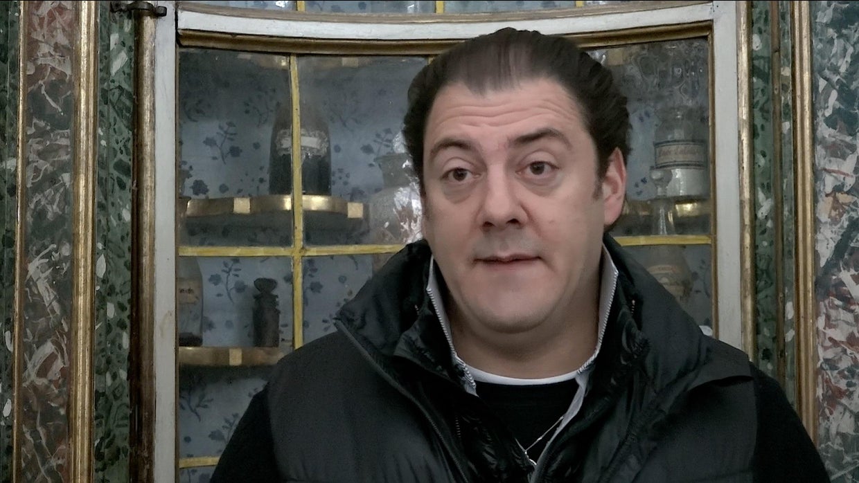 Steve Bannon backs "gladiator school" in Italy to bolster Europe's ...