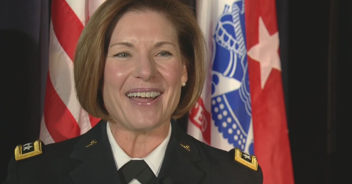 Colorado Native Lt. Gen. Laura Richardson Is 2nd Female Combatant ...