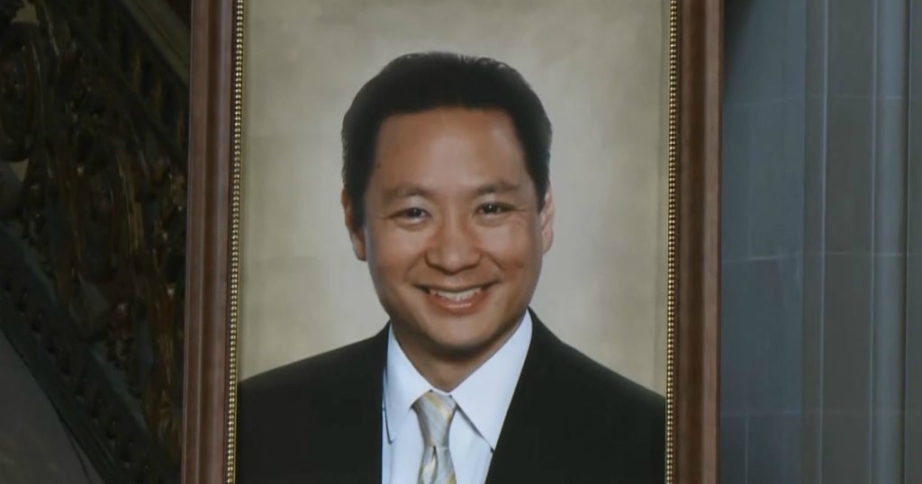 Public Defender Adachi Mourned By Hundreds During City Hall Memorial ...