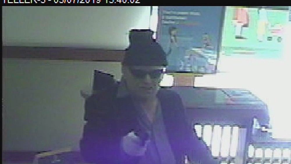 Bank Robbery news - Today’s latest updates - CBS Los Angeles