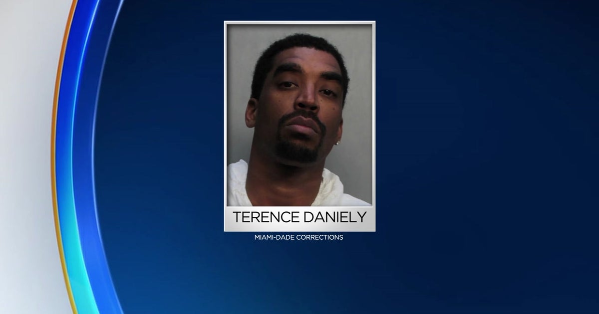 Armed Robbery Suspect Arrested In Miami After Shooting At Officers ...