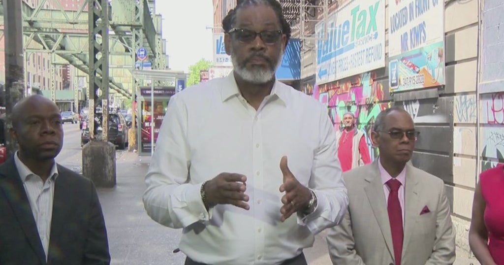 Brooklyn Councilman Named World's Tallest Male Politician - CBS New York