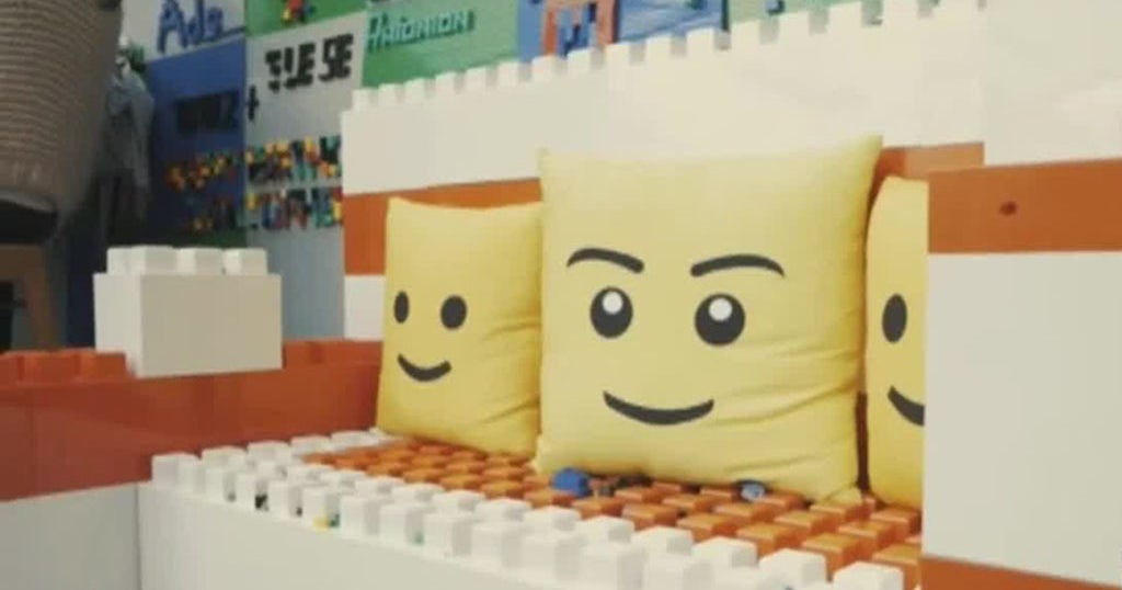 Legos and Booze? Pop-Up Lego Bar Coming To Pittsburgh - CBS Pittsburgh