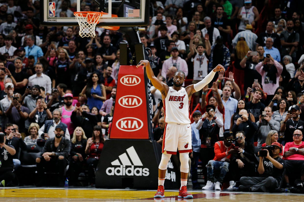 Dwayne Wade's last game in Miami: Tributes and cheers punctuate ...