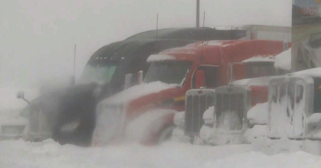 Spring blizzard brings fears of more Midwest flooding - CBS News
