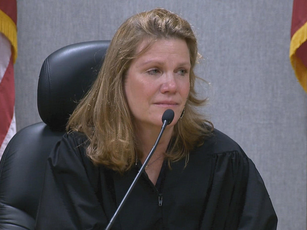Julie Kocurek, Austin, Texas, judge ambushed outside her home survives ...