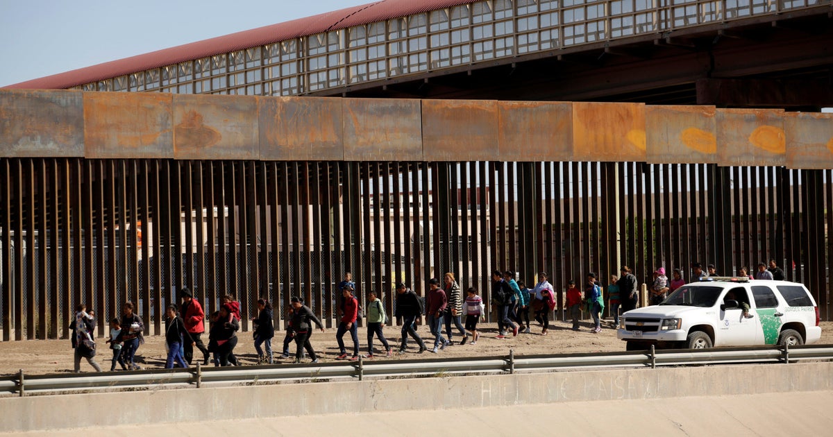 ICE to start voluntary DNA testing at southern border; privacy ...