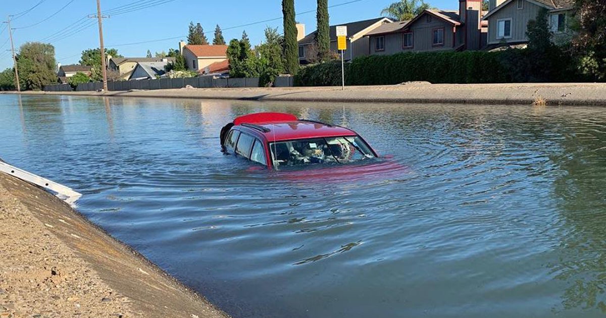 3 Bystanders Rescue Driver Who Crashed Into Modesto Canal After Having ...