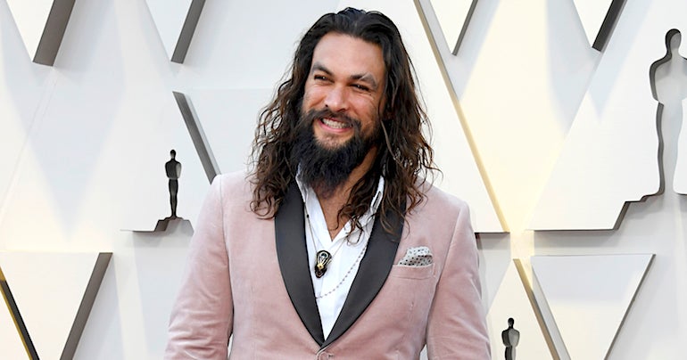 Saying "It's Time To Make A Change" Actor Jason Momoa Shaves Signature ...