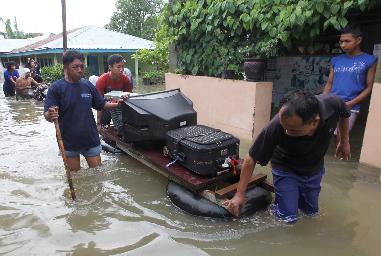 Indonesia flooding brings death toll over 30 as deforestation leaves ...