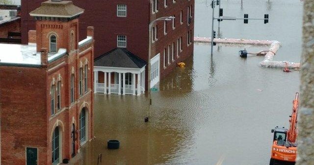 Iowa Governor Extends Disaster Proclamations For 30 Days - CBS Minnesota