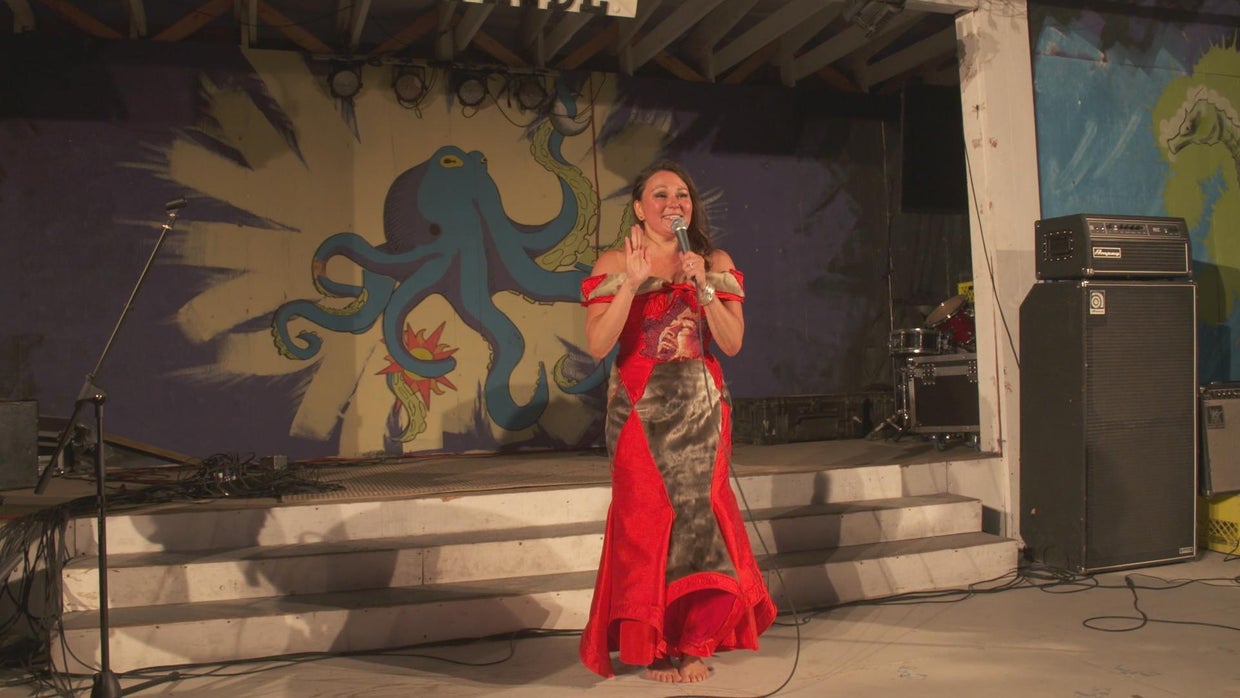 The sounds of Inuit throat singer Tanya Tagaq - "60 Minutes" - CBS News