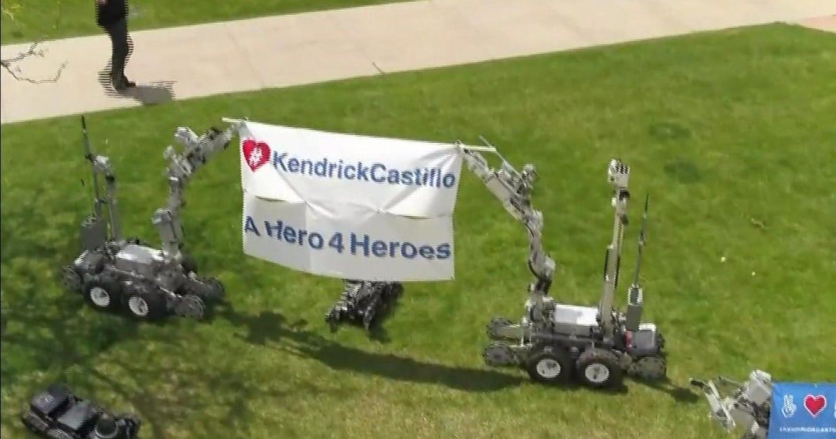 Student Robotics Teams Pay Tribute At Service For Kendrick Castillo ...