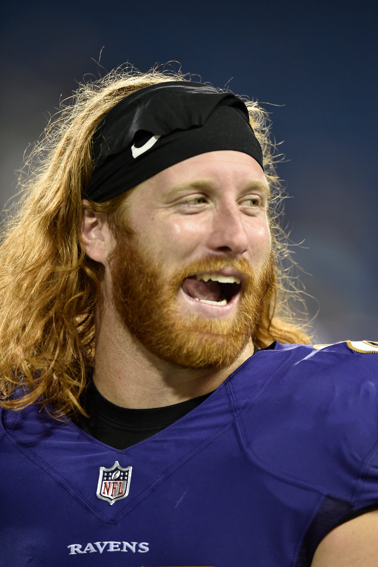 Ravens Tight End Hayden Hurst Takes To Twitter Asking For Help Finding ...