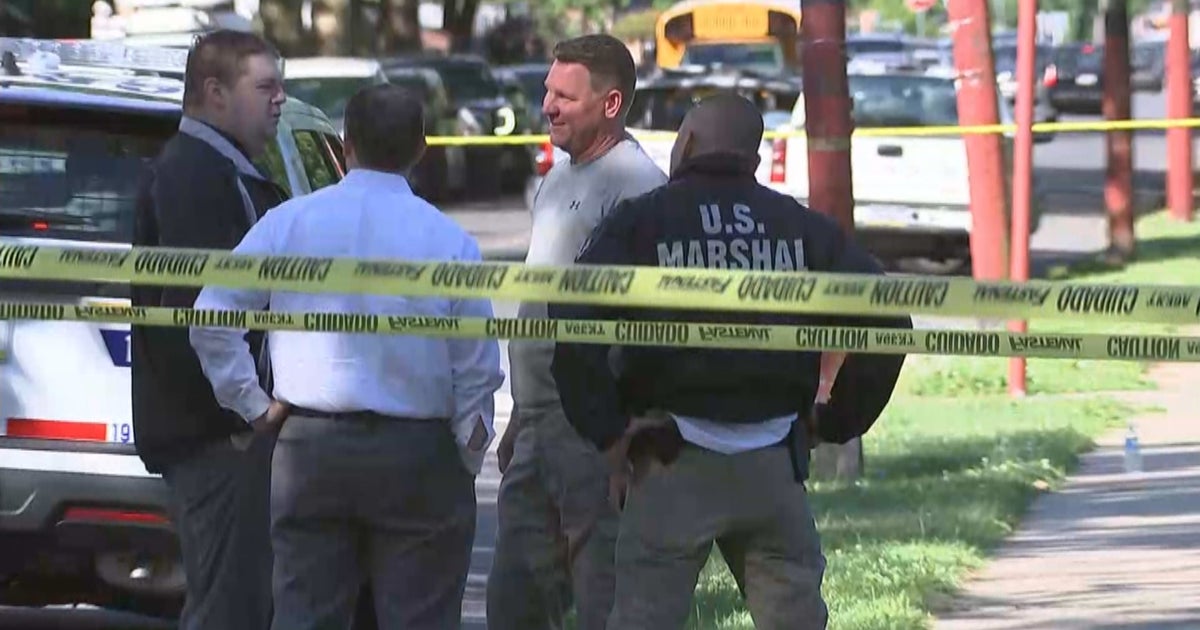 Us Marshals Shoot Machete Wielding Man In Wissinoming Wanted For