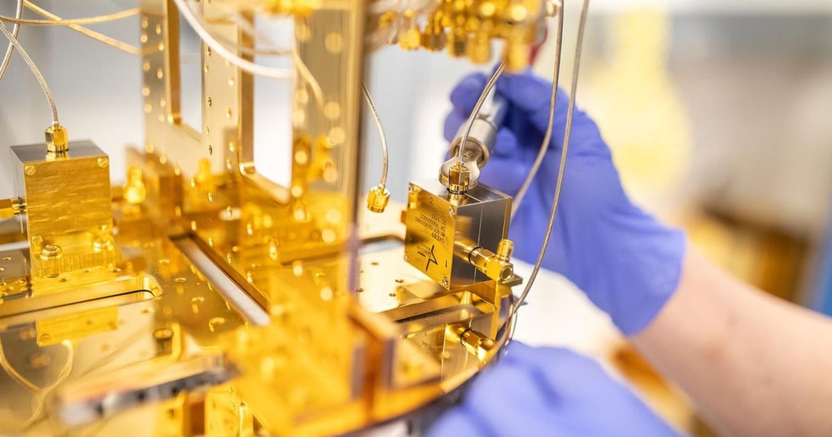 University Of Chicago To Create Molecular Engineering School - CBS Chicago