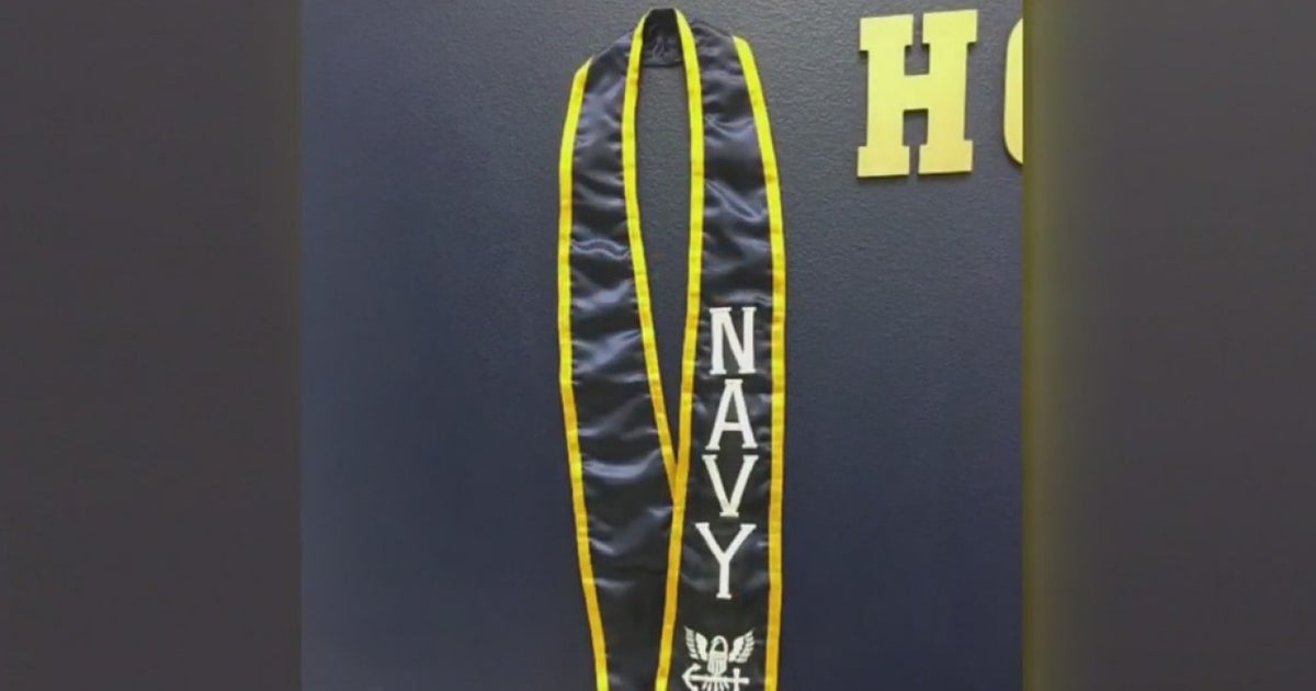 Graduating Modesto Seniors Barred From Wearing Military Sashes - CBS ...