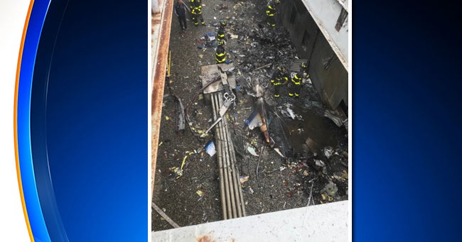 Helicopter Crash-Lands On Top Of Building In Midtown, 1 Dead - CBS New York
