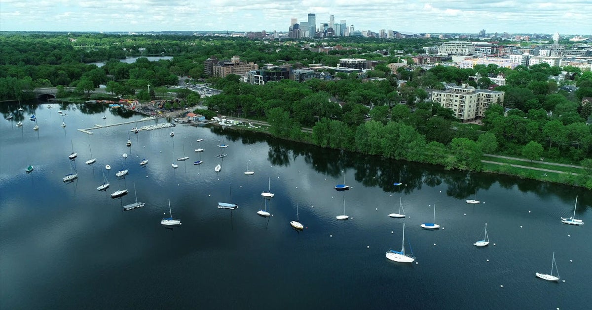 Board Votes To Change Lake Calhoun Park To Bde Maka Ska Park - CBS ...