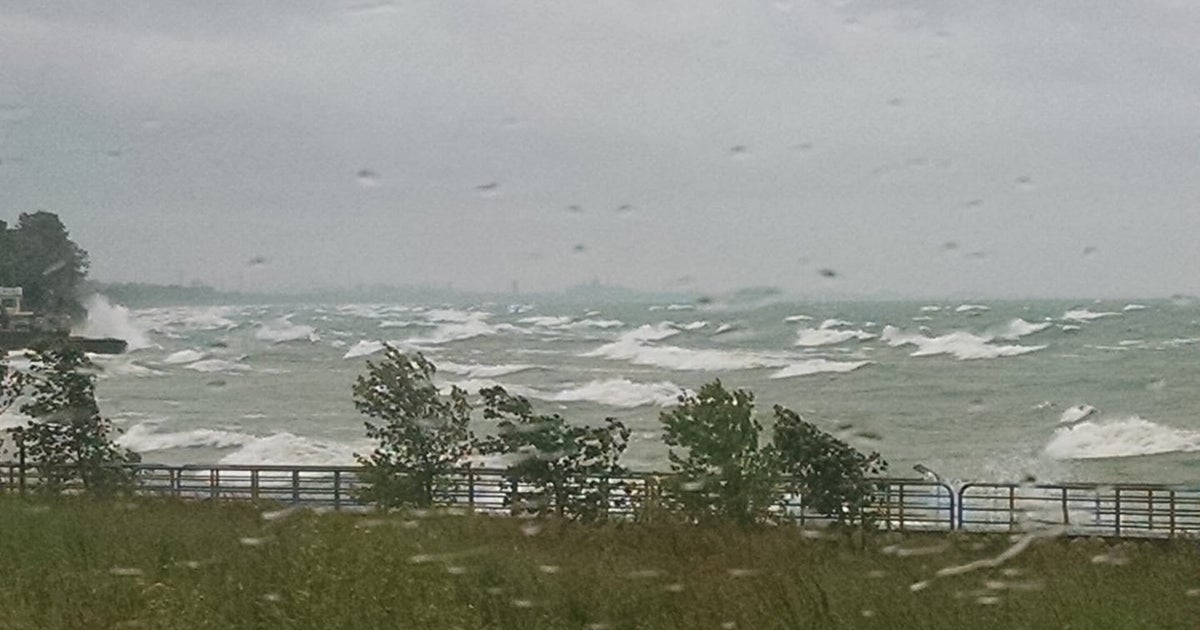 Parts Of The Great Lakes Will Get Pounded By 13-Foot Waves - CBS Detroit