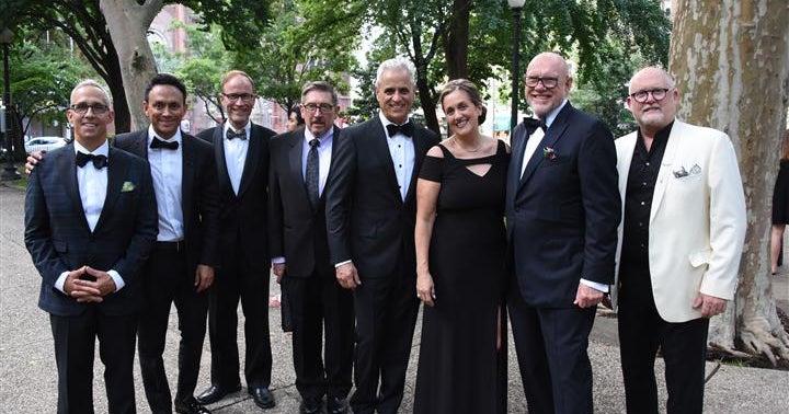 Rittenhouse Square Hosts Annual Ball On The Square Gala