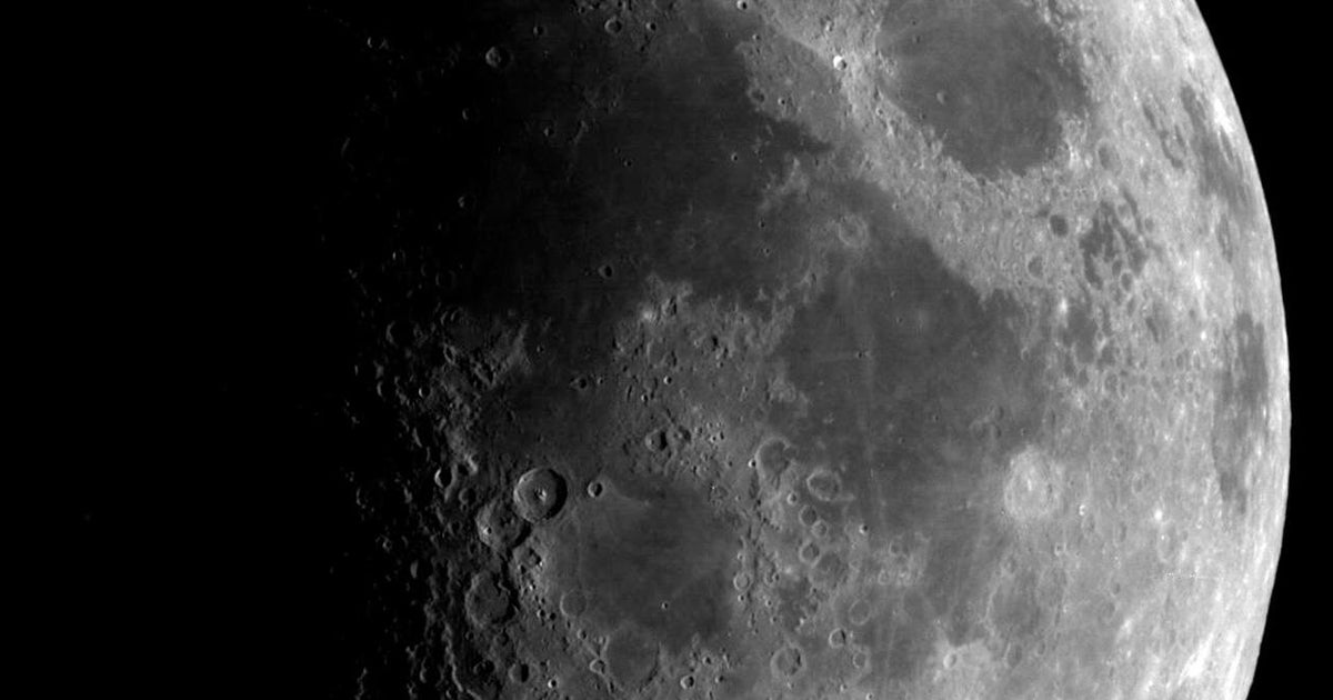 By the Numbers: The moon - CBS News