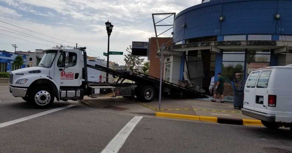 'It Was Really Scary': Car Crashes Into St. Paul's Hubbs Center For ...