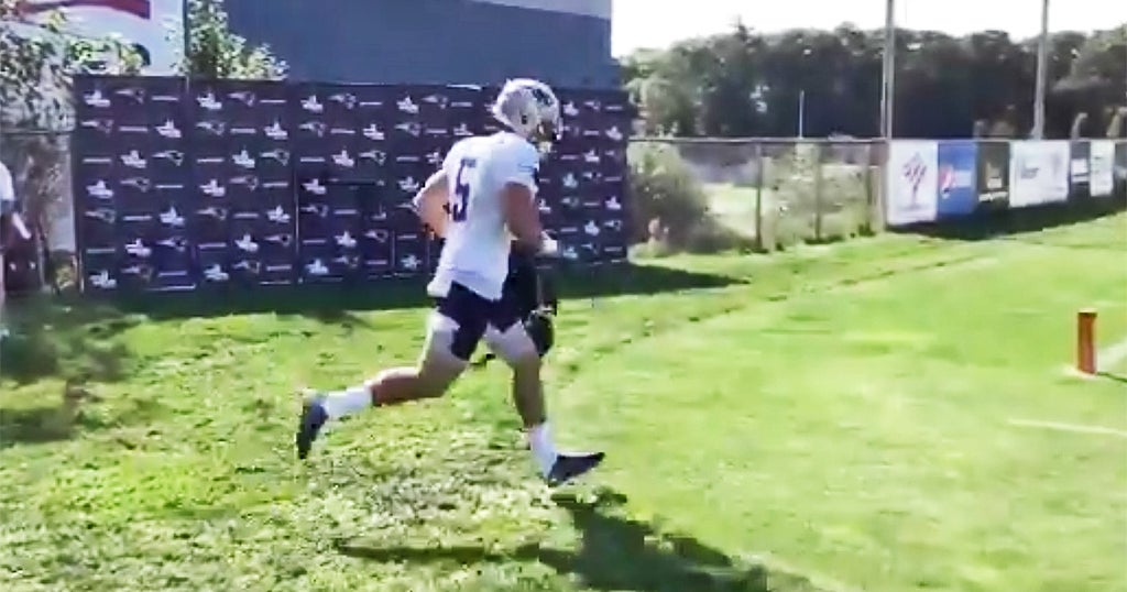 Danny Etling Back To Throwing Passes ... And Running Routes At Day 2 Of ...