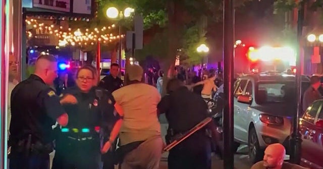 At least 9 people killed and 27 people injured in Dayton shooting - CBS ...