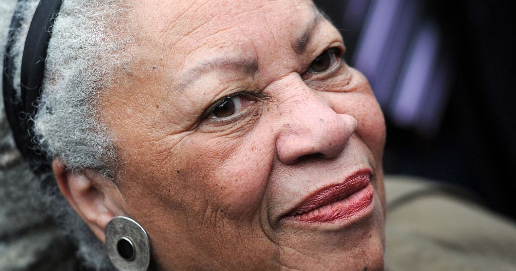 Nobel Prize Winning Author Toni Morrison Dead At 88 - CBS Miami