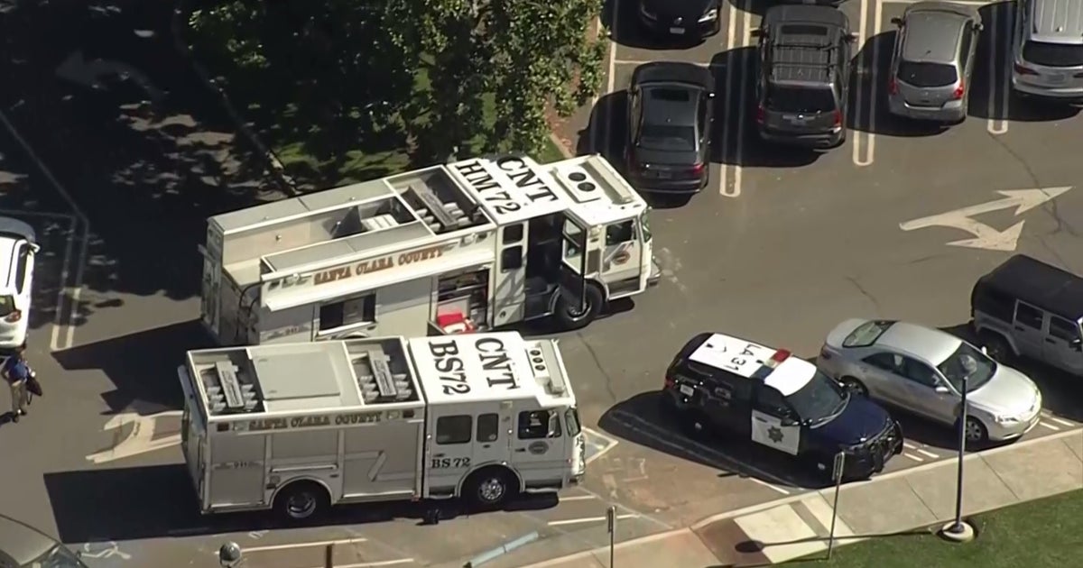 3 Los Altos Police Officers Exposed To Fentanyl, One Hospitalized - CBS ...