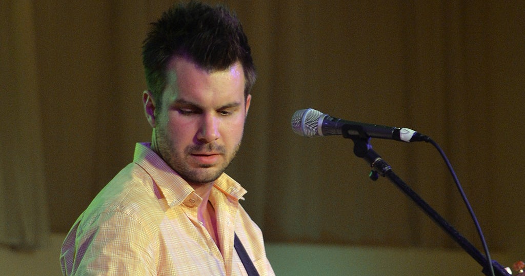 Singer Howie Day Arrested At NYC Hotel For Assaulting Girlfriend ...