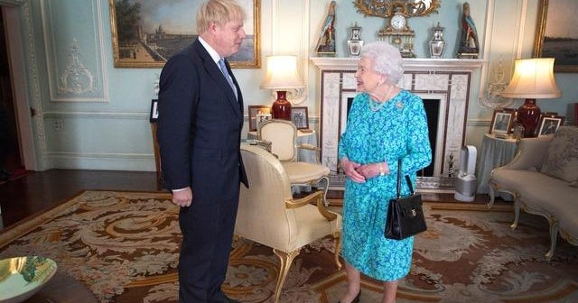 Queen faces Brexit controversy, plus Prince Andrew's ties to Jeffrey ...