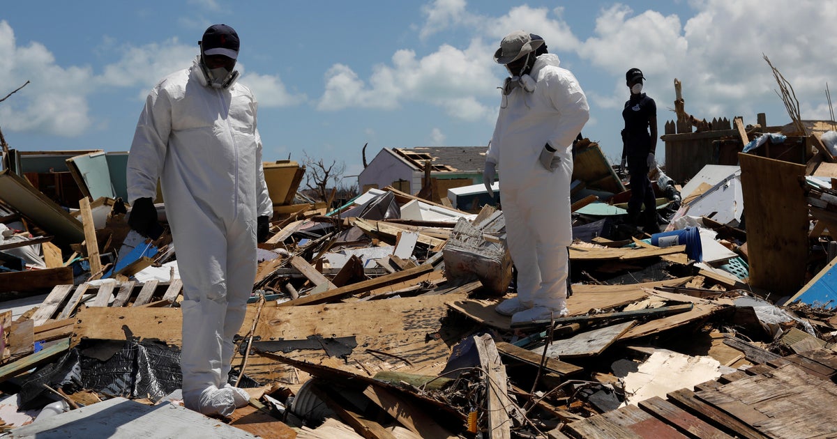 Hurricane Dorian in the Bahamas: Prime Minister Hubert Minnis gives ...